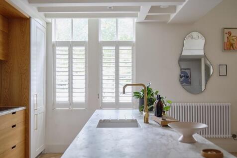 Properties For Sale in Wanstead | Rightmove