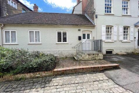Properties To Rent in Rochester | Rightmove