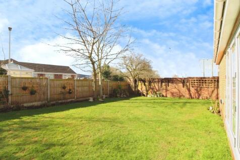 Properties For Sale in Garforth | Rightmove