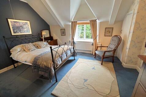 Properties For Sale in Barry | Rightmove