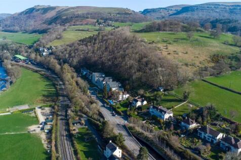 Properties For Sale in Llangollen | Rightmove