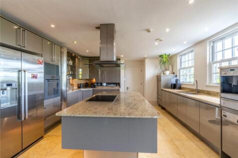 Properties For Sale in IG10 | Rightmove