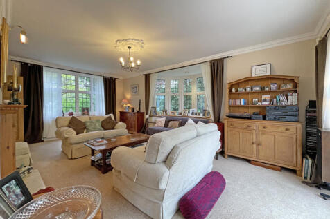 Properties For Sale in KT17 | Rightmove