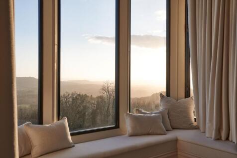 Properties For Sale in Haslemere | Rightmove