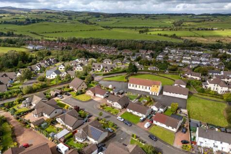 Properties For Sale in Howwood | Rightmove