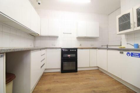 Properties For Sale in Luton | Rightmove