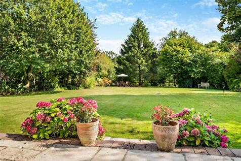 Properties For Sale in RG17 | Rightmove