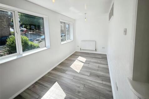 Properties To Rent in Chatham | Rightmove