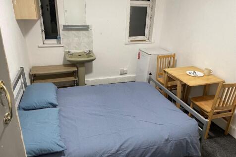 Properties To Rent in Harrow | Rightmove