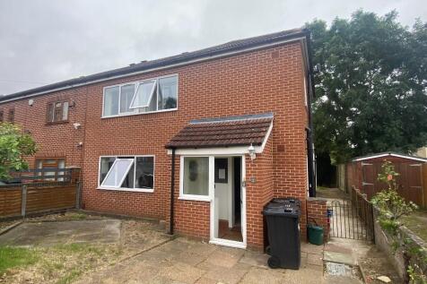 Properties To Rent in Feltham | Rightmove