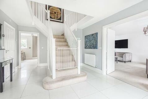 Properties For Sale in RG12 | Rightmove