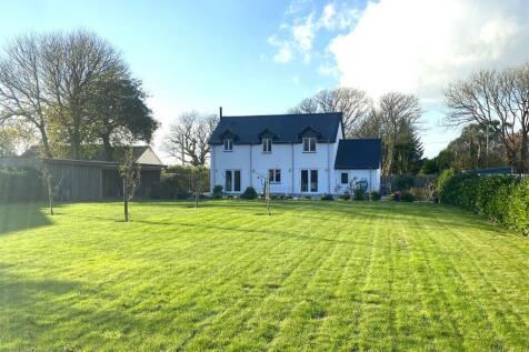 Properties For Sale in Rosudgeon | Rightmove