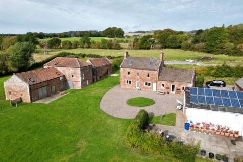 Properties For Sale in Strathmiglo | Rightmove