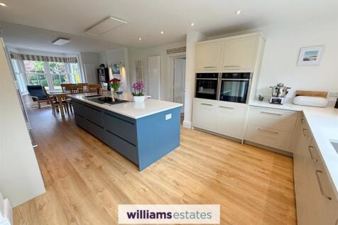 Properties For Sale in Ruthin | Rightmove