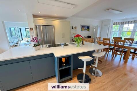 Properties For Sale in Ruthin | Rightmove