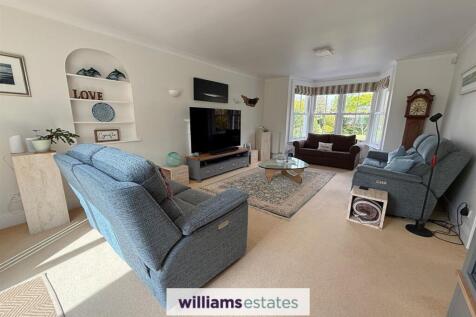 Properties For Sale in Ruthin | Rightmove