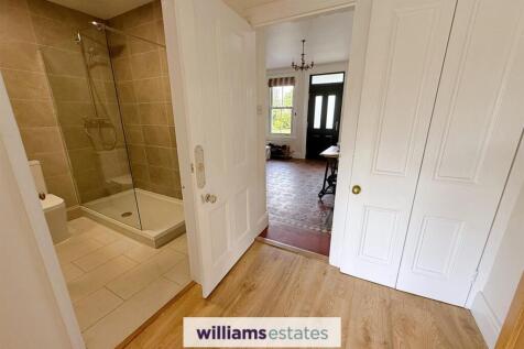 Properties For Sale in Ruthin | Rightmove