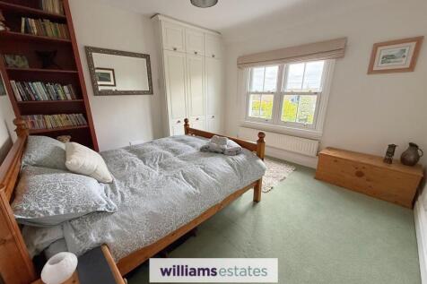 Properties For Sale in Ruthin | Rightmove