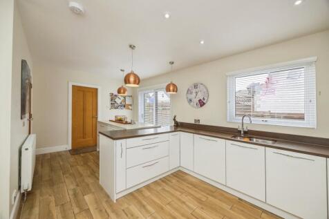 Properties For Sale in Lauder | Rightmove