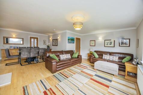 Properties For Sale in Lauder | Rightmove