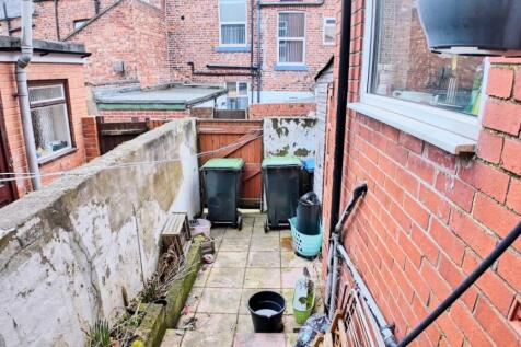 Properties For Sale in Newton Cap | Rightmove