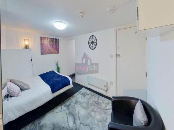 Studio flat for rent in Gildabrook Road, Salford, , M30