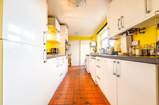 4 bedroom terraced house for sale in Central Road, Hugglescote ...