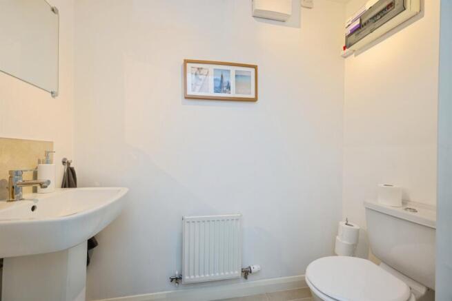 4 bedroom town house for sale in Avalon Drive, Chellaston, Derby, DE73