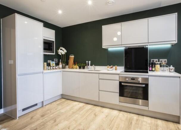 2 bedroom apartment for sale in High Street, Southall, UB13DN, UB1