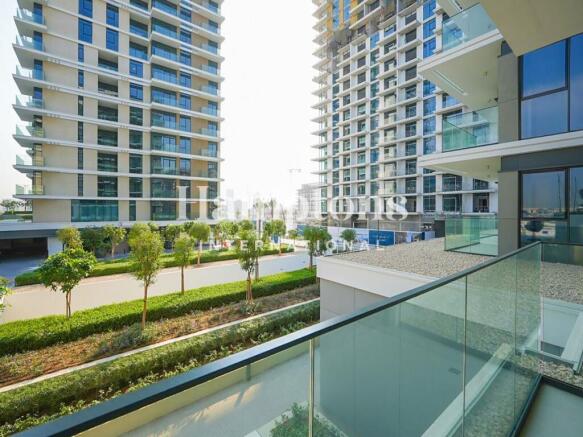 2 bedroom apartment for sale in Dubai, UAE / Dubai