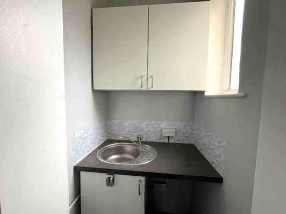 High street retail property to lease in Kirkstall Lodge, High Street ...