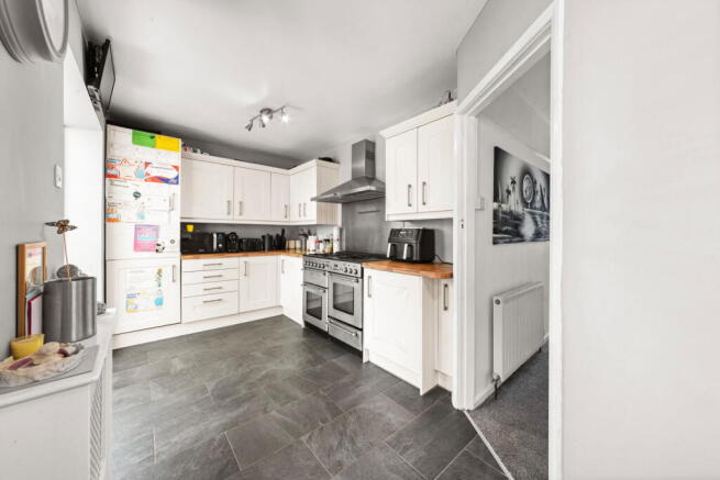 3 bedroom semi-detached house for sale in Highfield Road, Tunbridge ...