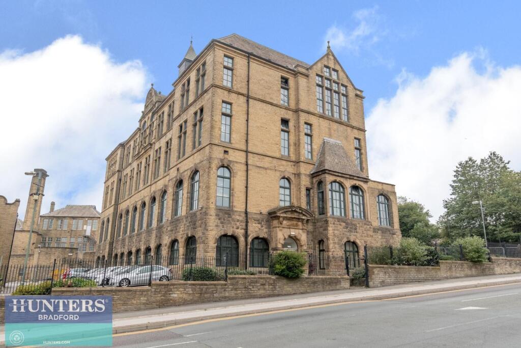 1 bedroom flat for sale in Byron Halls, Byron Street Barkerend ...