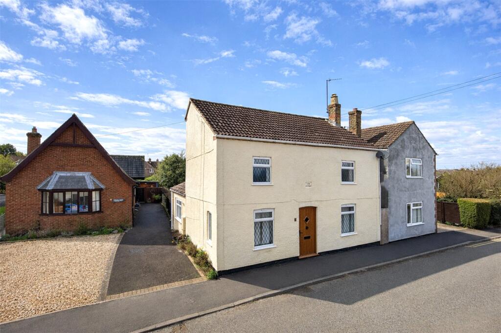3 bedroom detached house for sale in Vicarage Road, Heckington ...