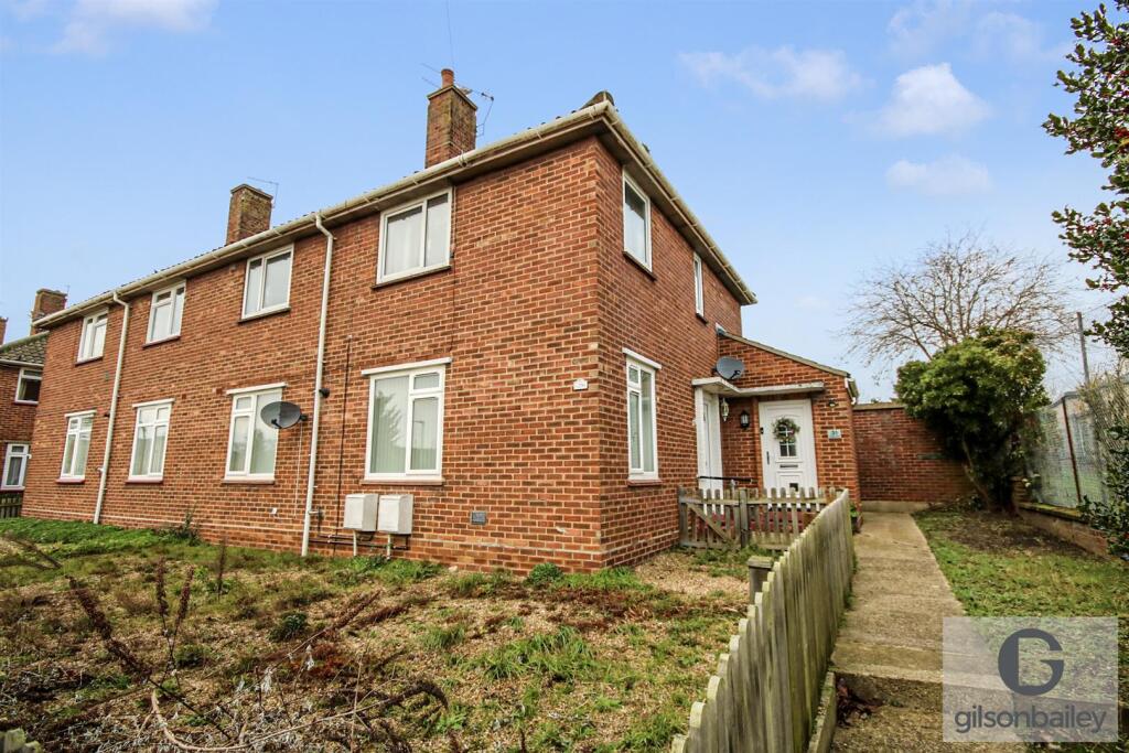 2 bedroom flat for sale in Locksley Road, Norwich, NR4
