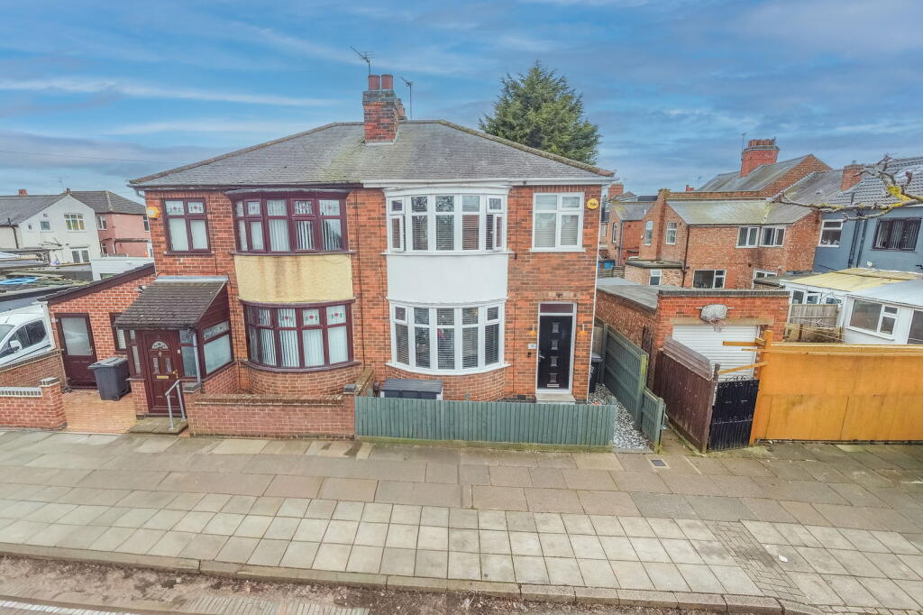 3 bedroom semi-detached house for sale in Hampden Road, Leicester, LE4 ...