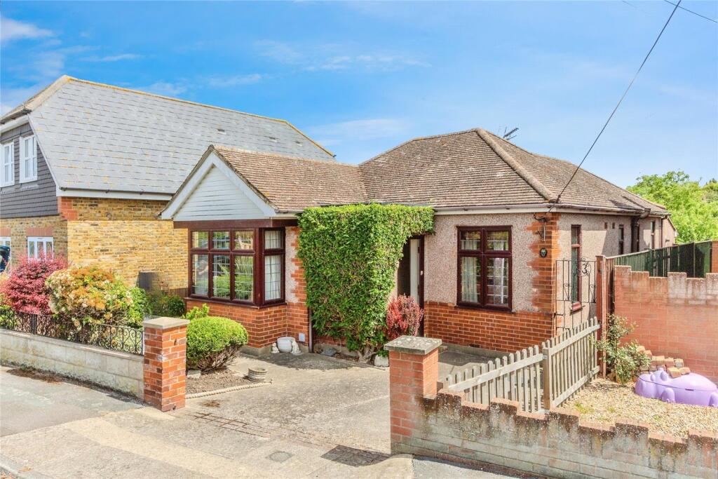 2 bedroom bungalow for sale in Parsonage Chase, Minster on Sea ...