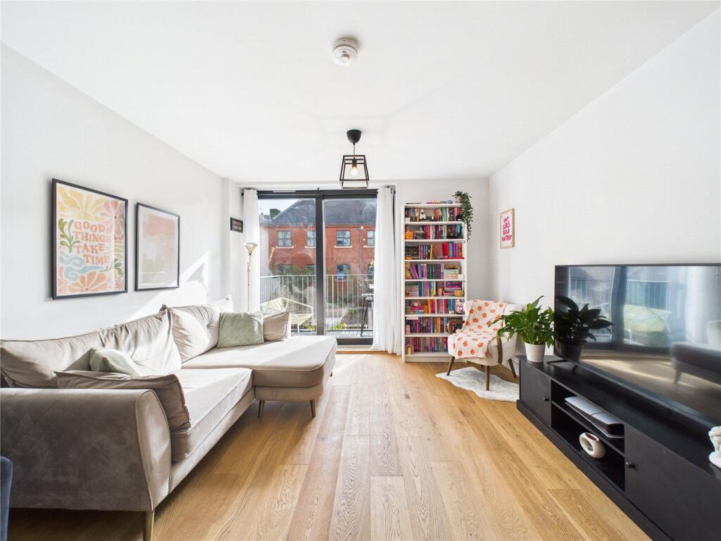 1 bedroom apartment for sale in Capstan Room, Bristol, BS3