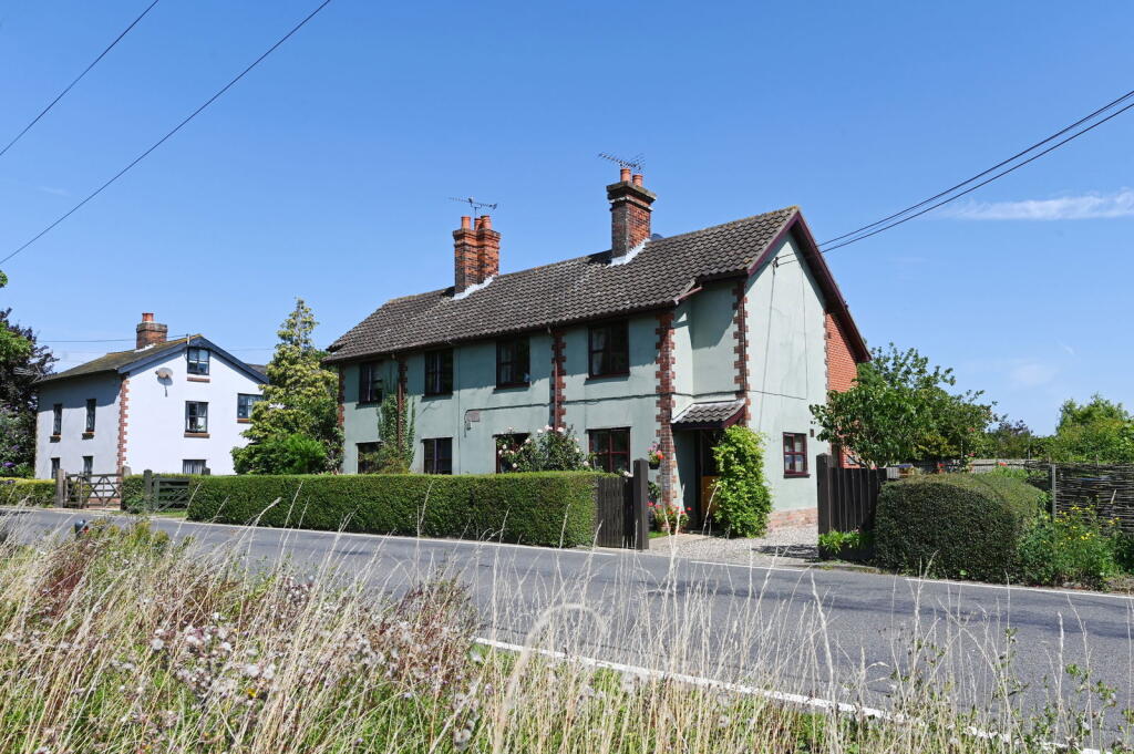 3 bedroom semi-detached house for sale in Debach, Nr Woodbridge ...