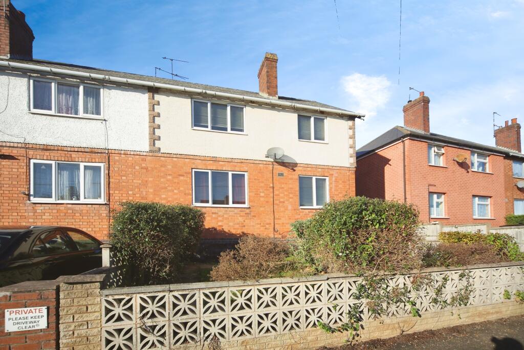 3 bedroom semi-detached house for sale in Sillins Avenue, Redditch, B98