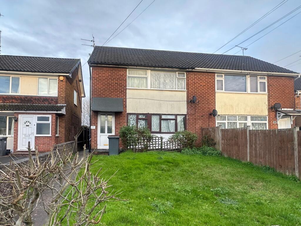 2 bedroom maisonette for sale in Dark Lane, Bedworth, CV12