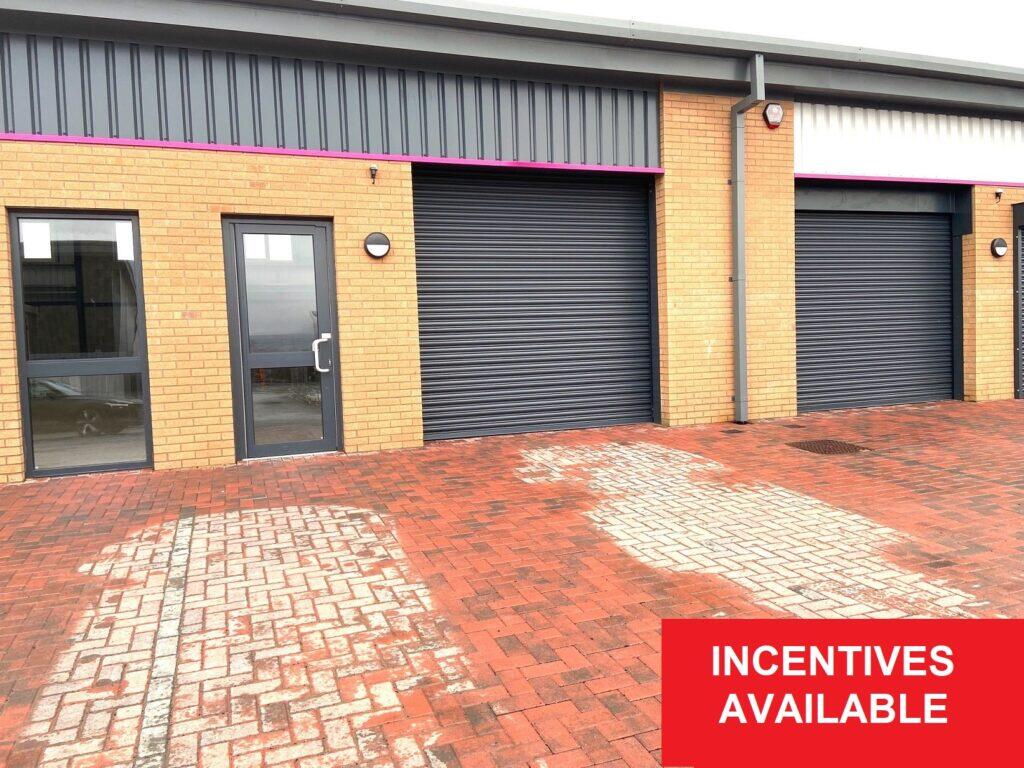 Industrial park to lease in Unit C4 Momentum Business Park, Roundhouse ...