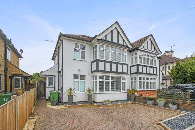3 bedroom semi-detached house for sale in Manor Way North Harrow, HA2