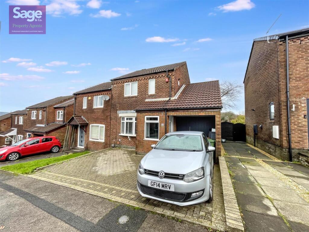 2 bedroom semi-detached house for sale in Cotswold Way, Risca, Newport ...
