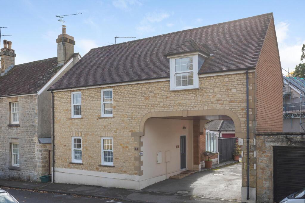 3 bedroom detached house for sale in Newland, Sherborne, DT9