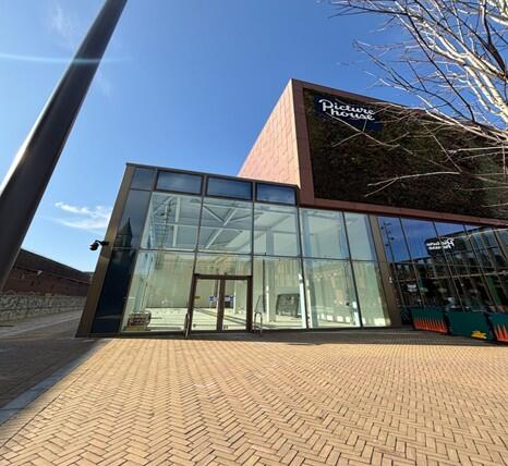 Retail property shopping centre to lease in Hunter Street, Chester ...