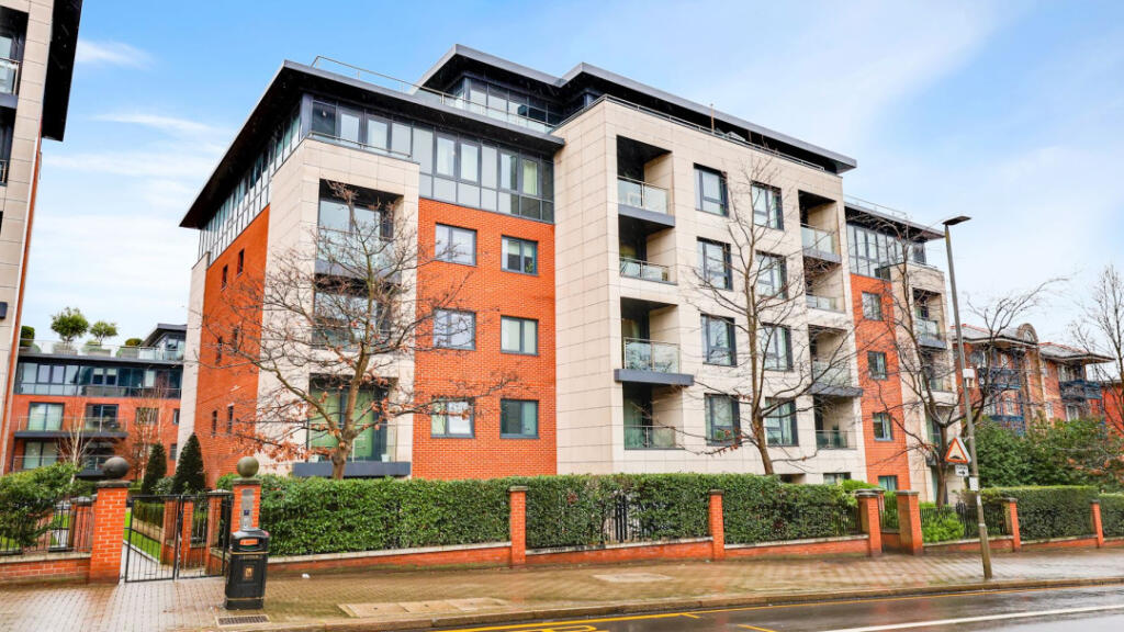 1 bedroom flat for sale in 50 Putney Hill, London, London, SW15 6DJ, SW15