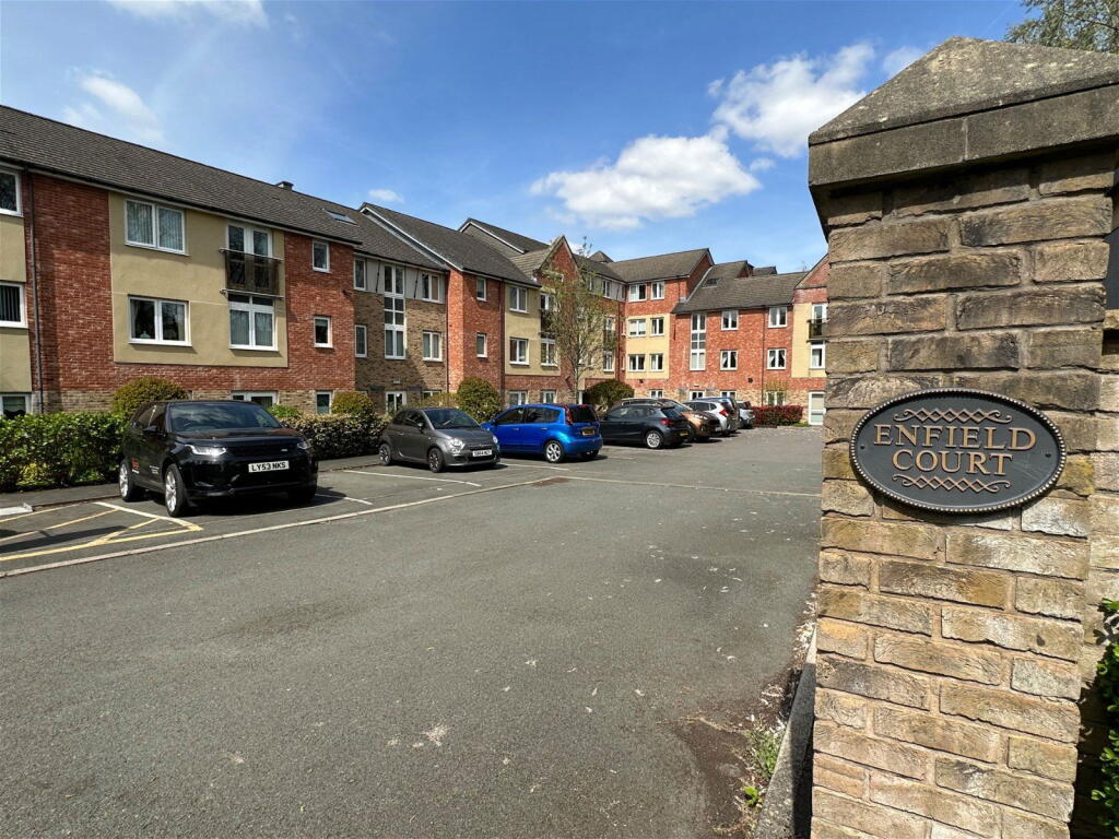 1 bedroom flat for sale in Enfield Court, Garside Street, Gee Cross ...