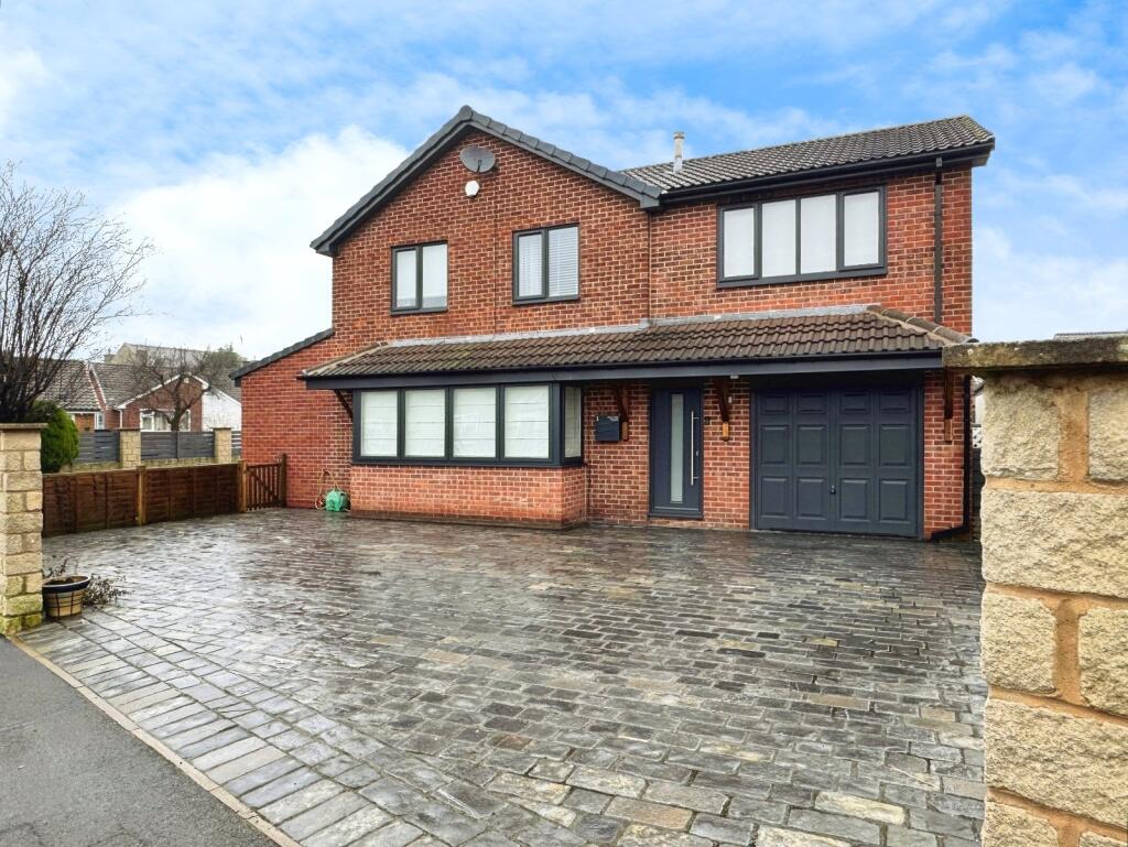 5 bedroom detached house for sale in Manor Way, Todwick, Sheffield ...