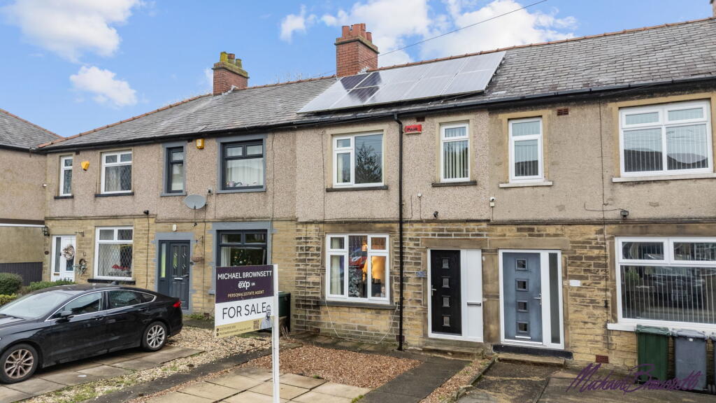 3 bedroom terraced house for sale in Beacon Grove, Bradford, BD6 3EB, BD6